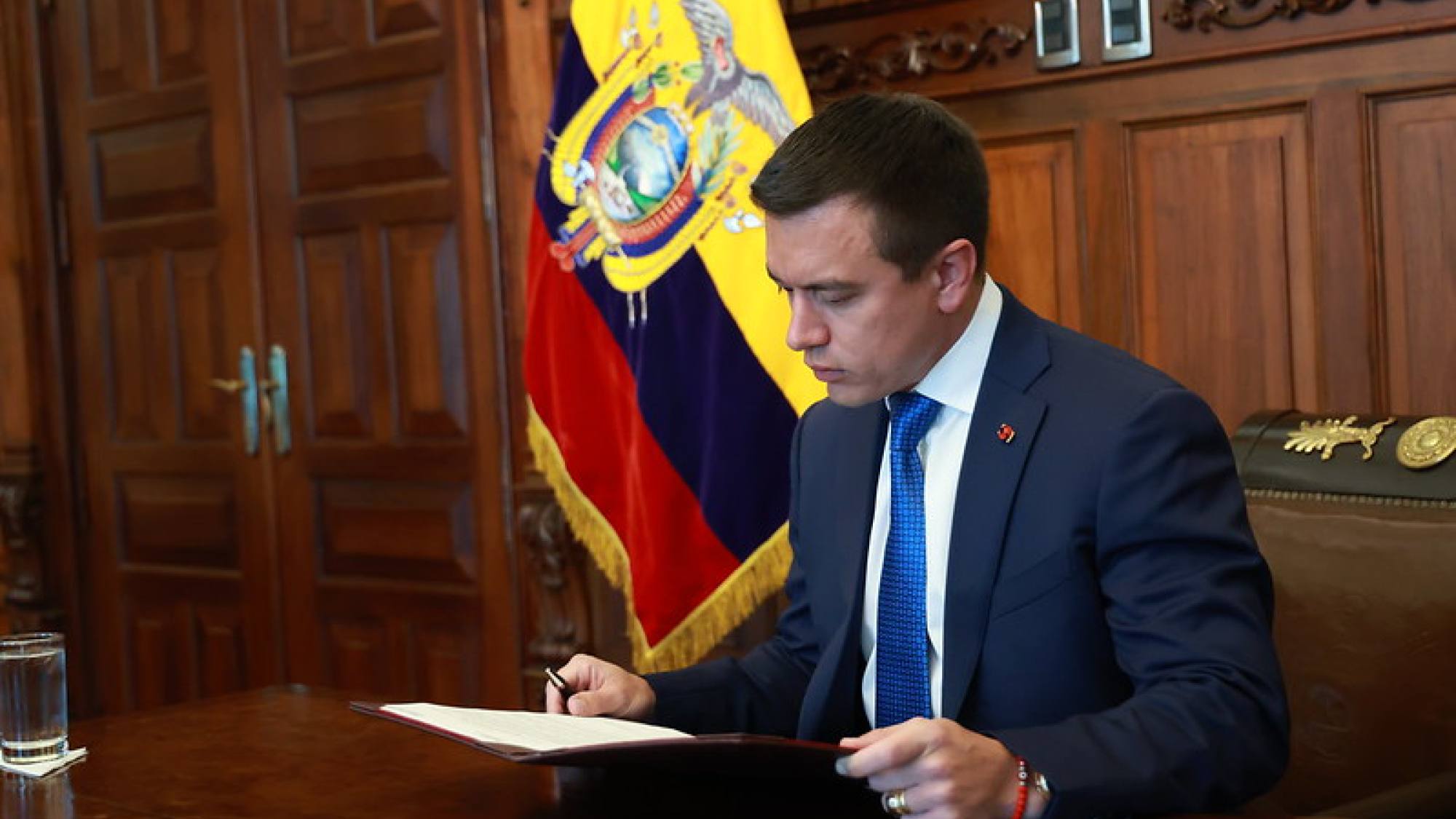 Venezuela califica a Daniel Noboa de "arrastrado y sobón"