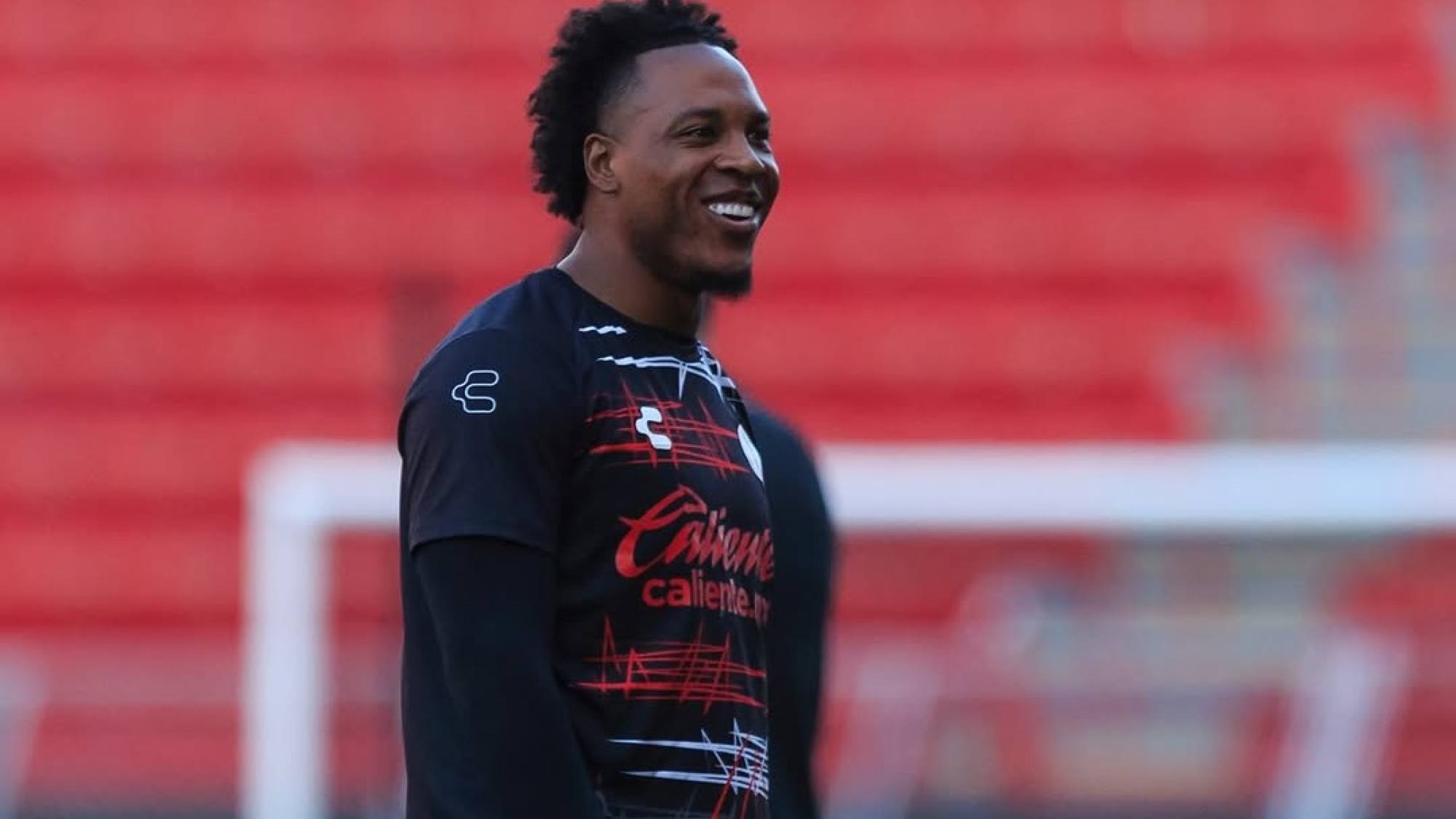 Jhojan Julio se vincula al Querétaro tras acuerdo con Xolos
