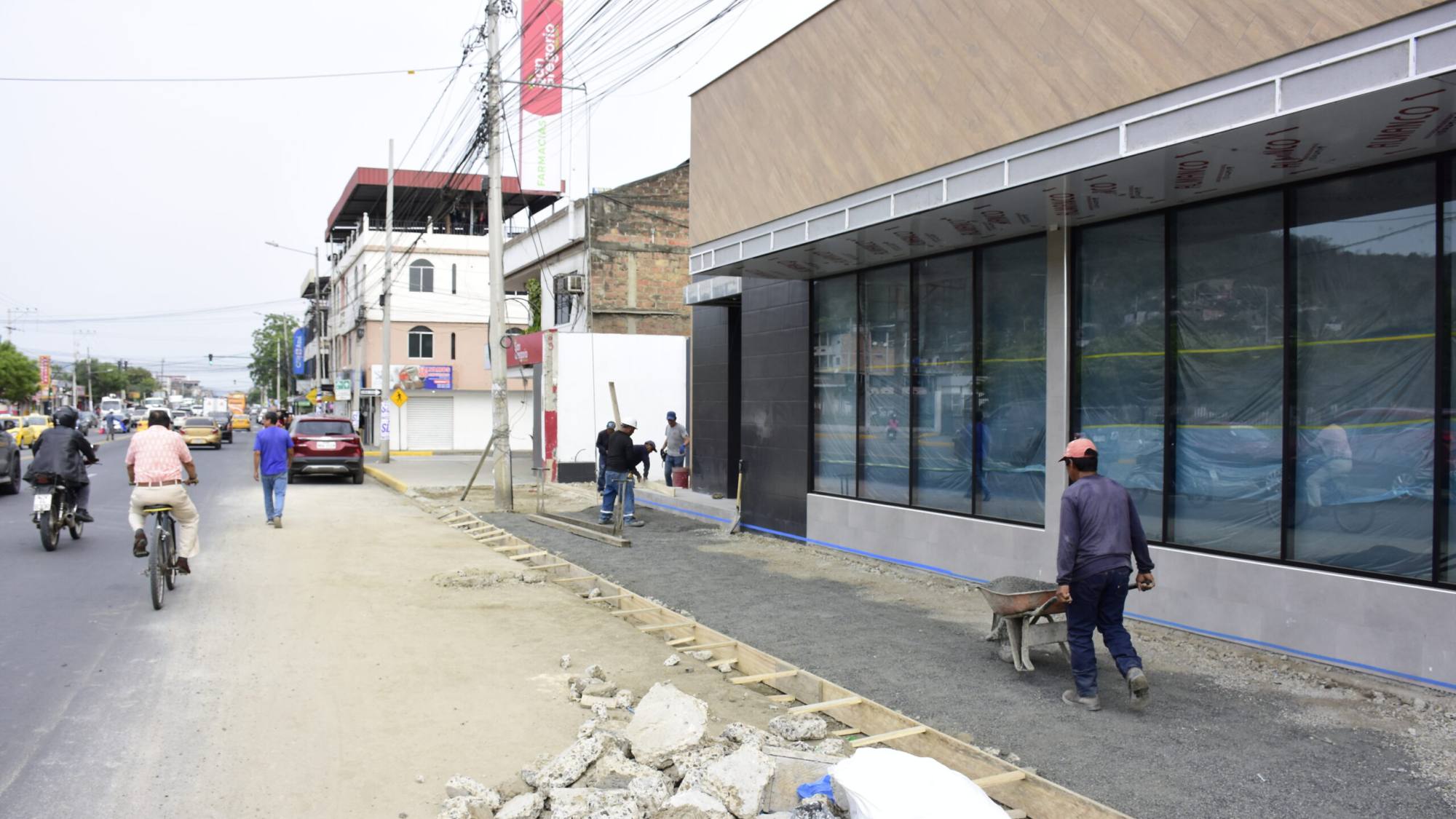KFC inaugurará nuevo local con autoservicio frente al hospital de ...