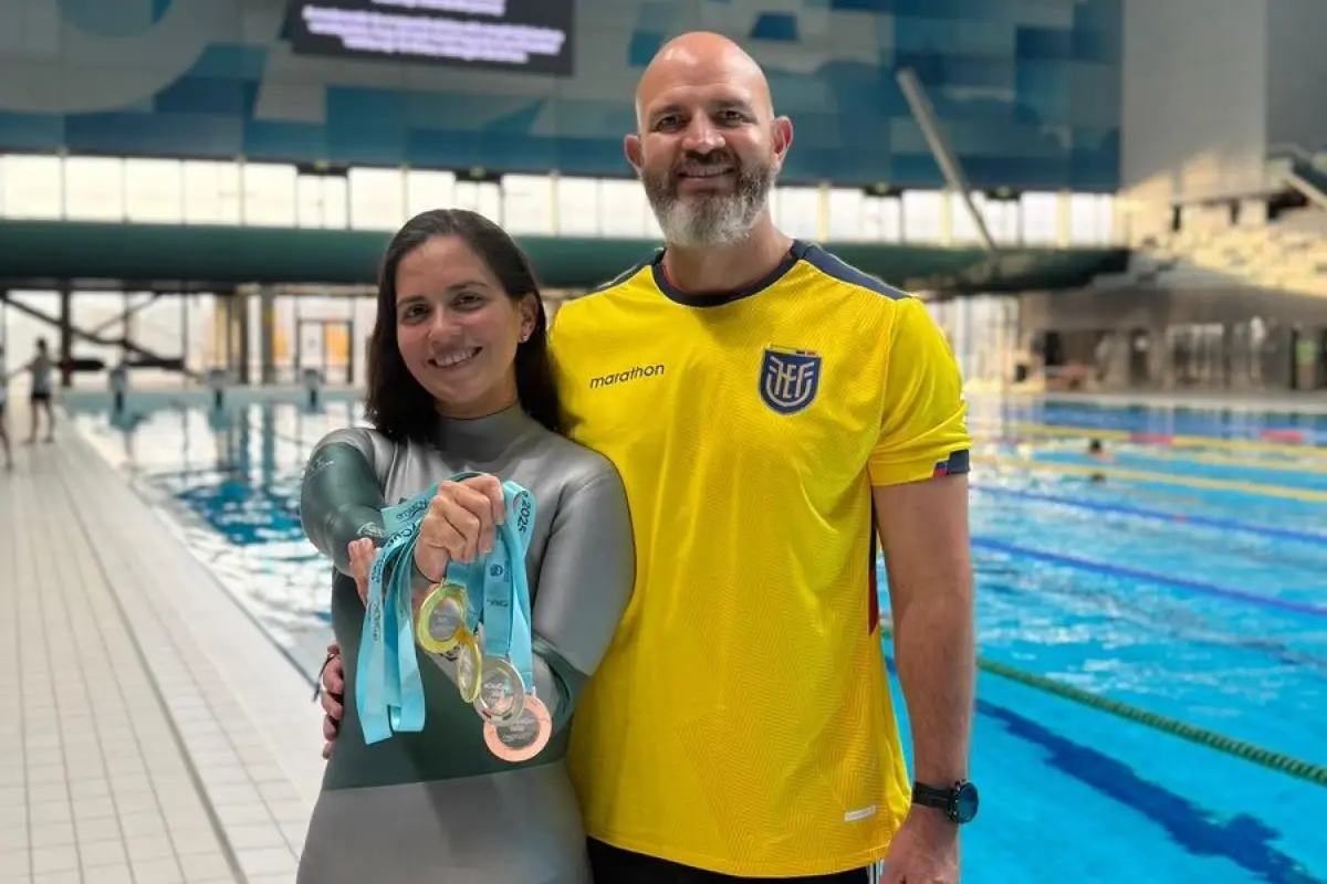 María Verónica Córdova conquista tres medallas en el nOxyCup