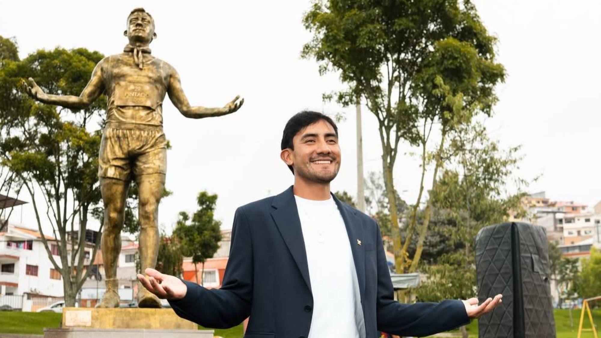 Daniel Pintado honrado con Monumento en Cuenca