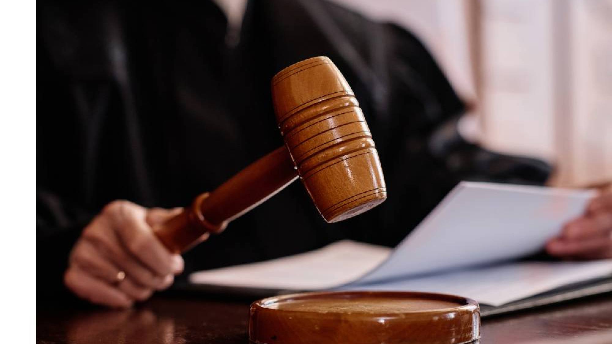 Serbia: Condenan a padres por tiroteo realizado por su hijo